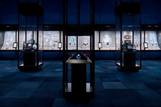 American Museum of Natural History, Allison and Roberto Mignone Halls ...