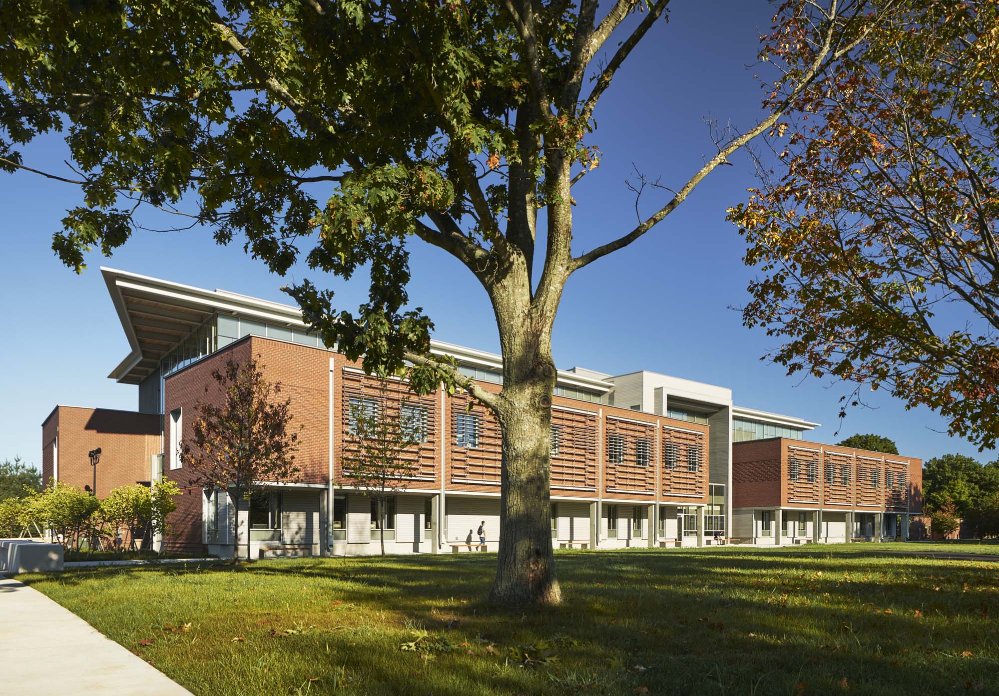 Bristol Community College John J. Sbrega Health and Science Building ...