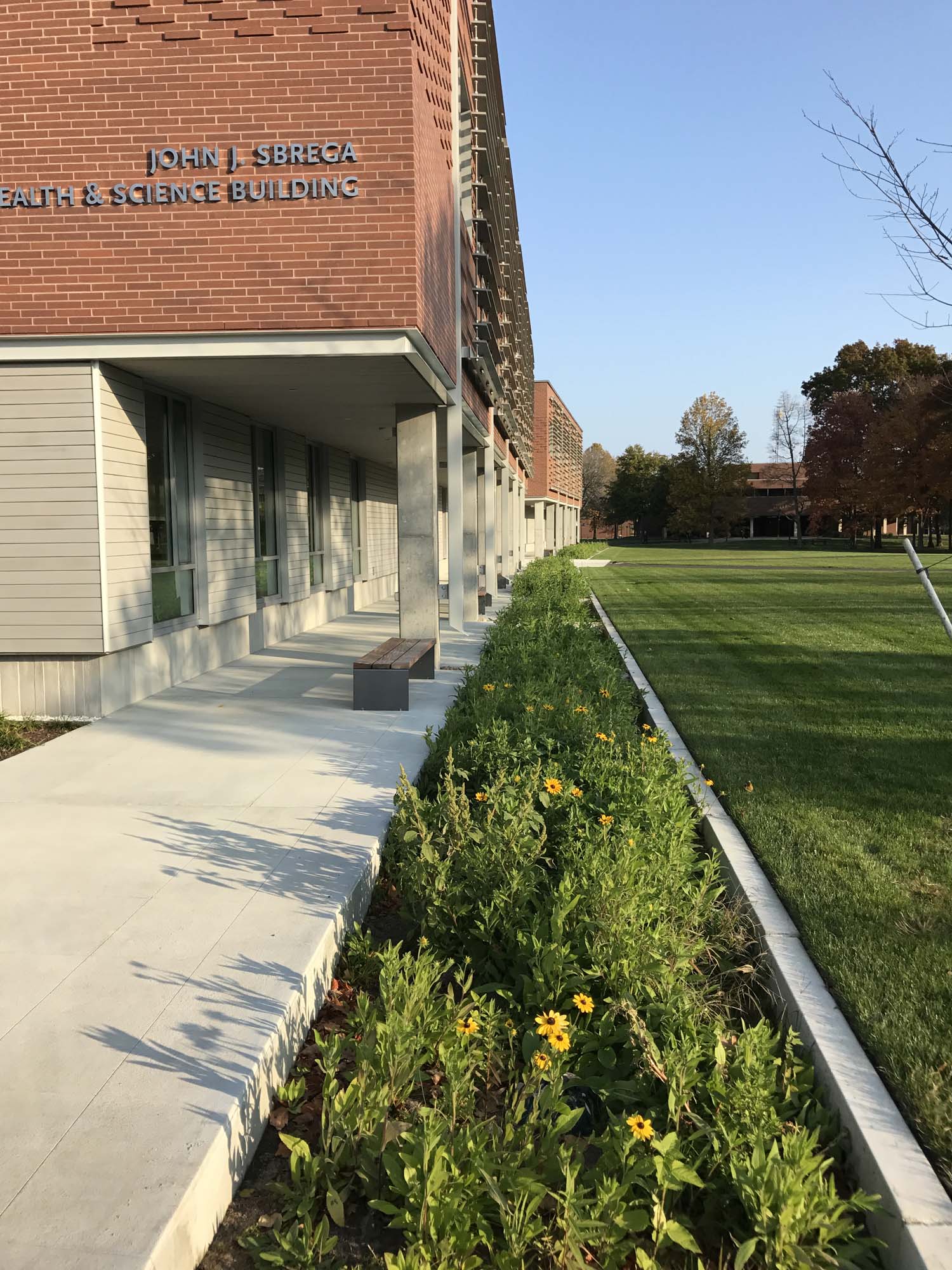 Bristol Community College John J. Sbrega Health and Science Building ...