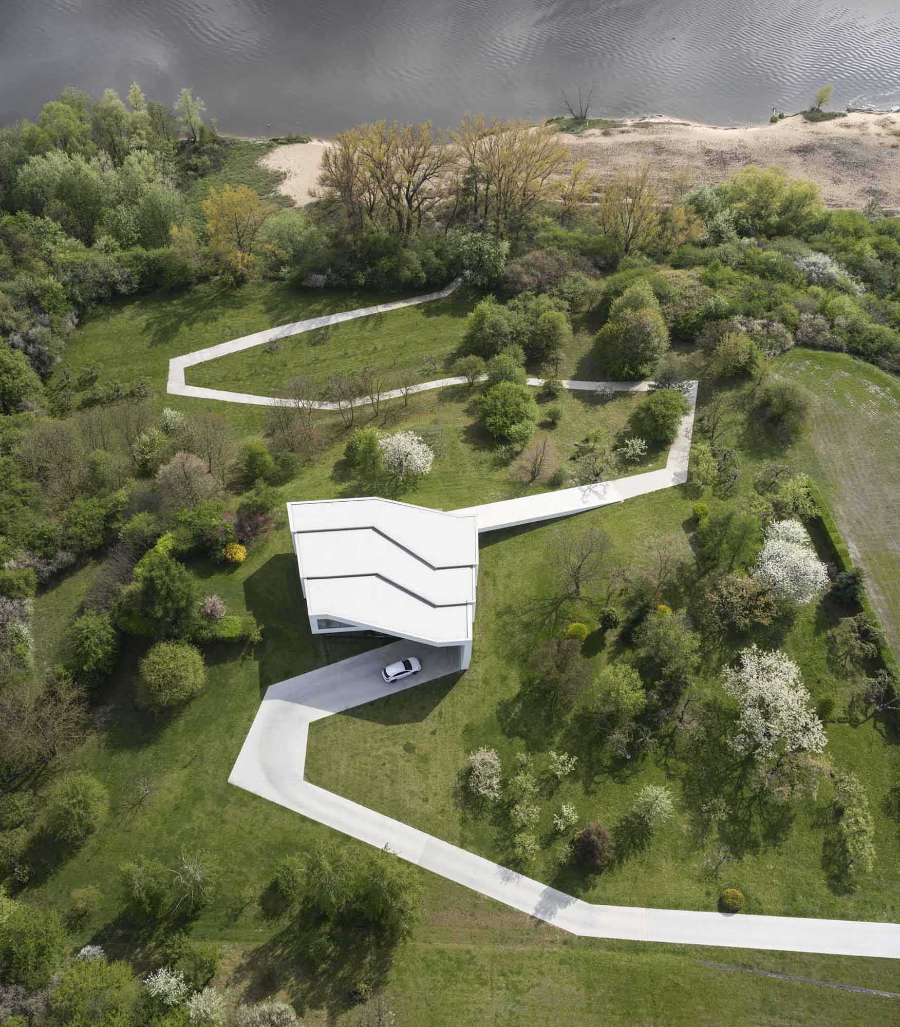 By The Way House - Architect Magazine