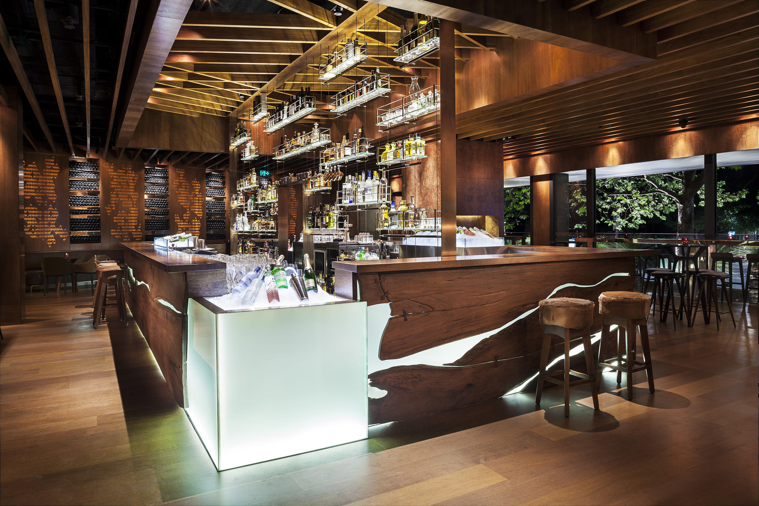 Grain Bar - Four Seasons Hotel Sydney - Architect Magazine