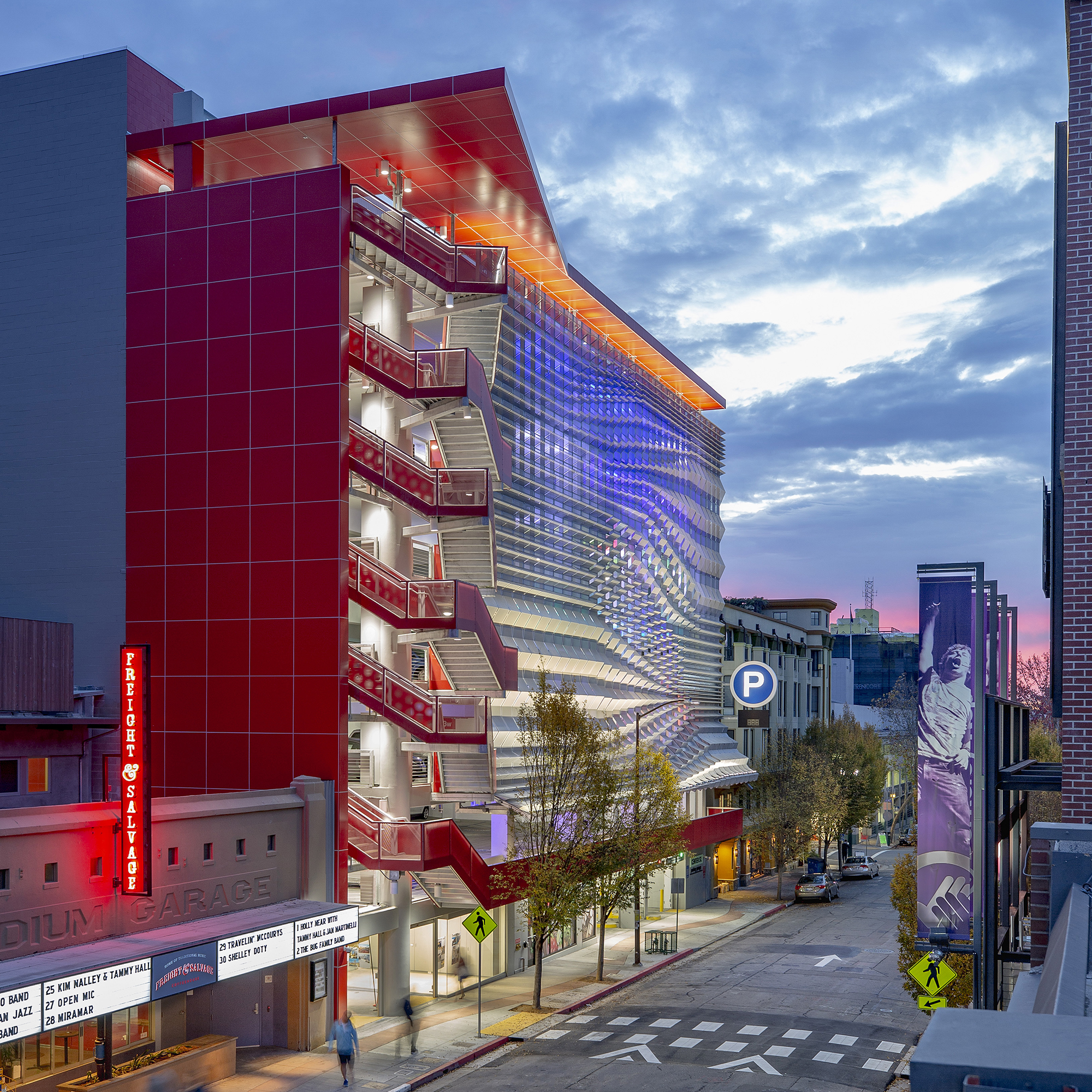 Center Street Parking Garage
