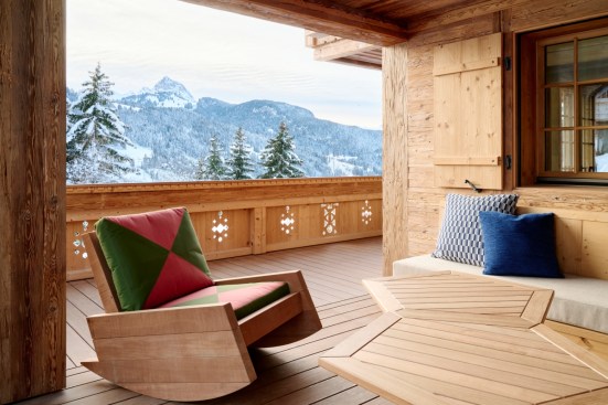 In Switzerland, an African-Inspired Chalet