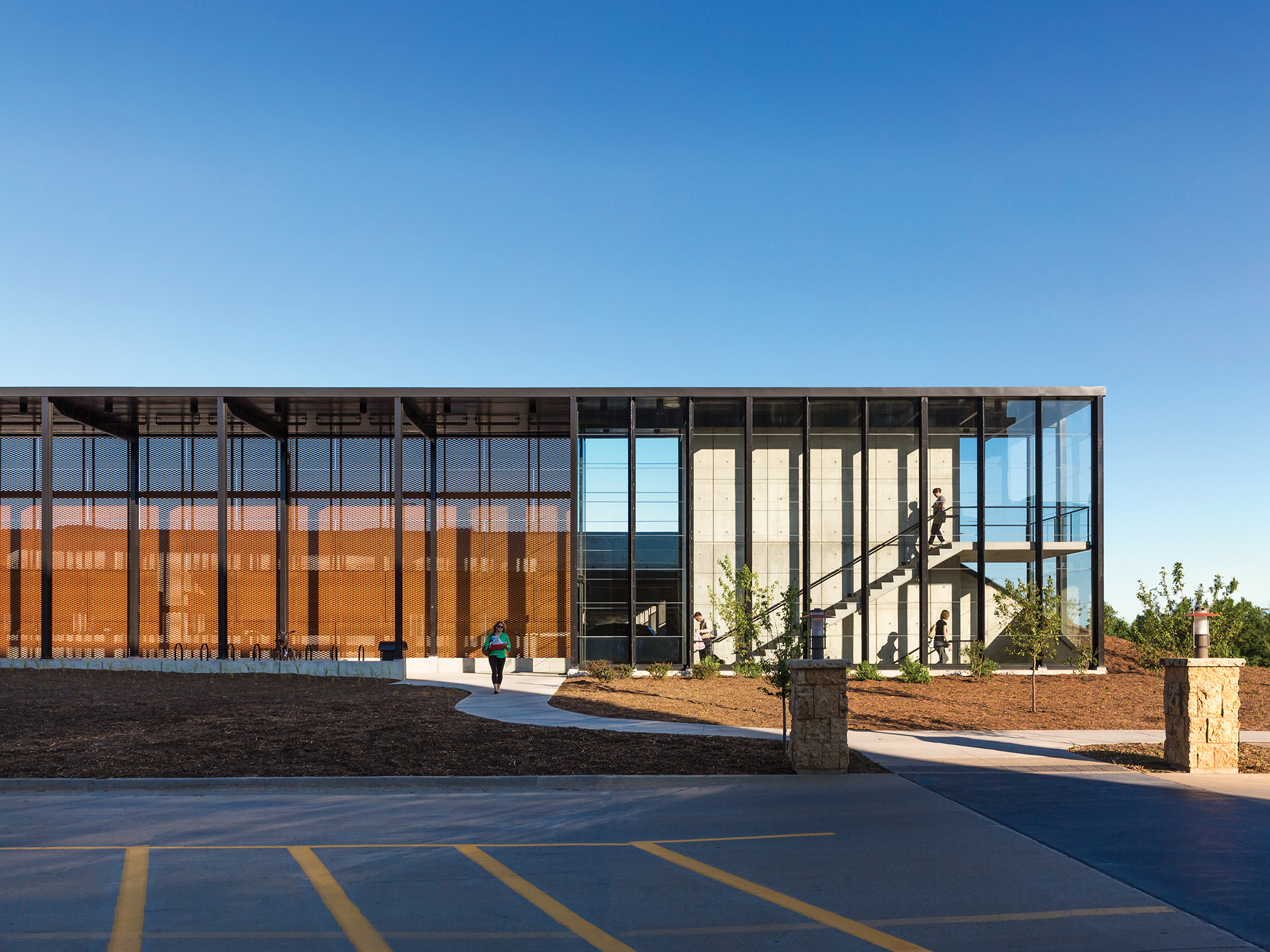 Corporate Campus Parking Facility - Architect Magazine