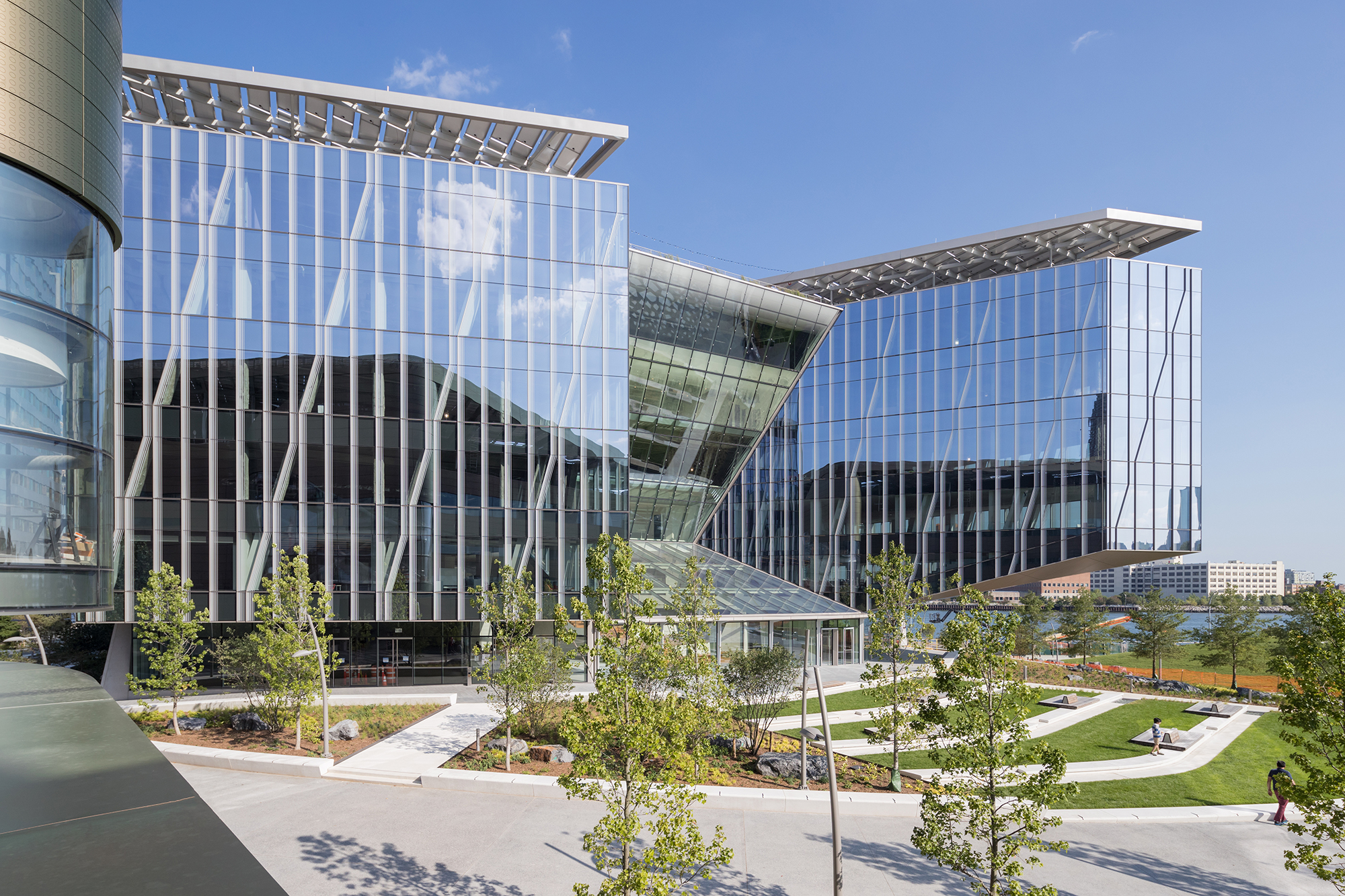 Cornell Tech Campus Opens