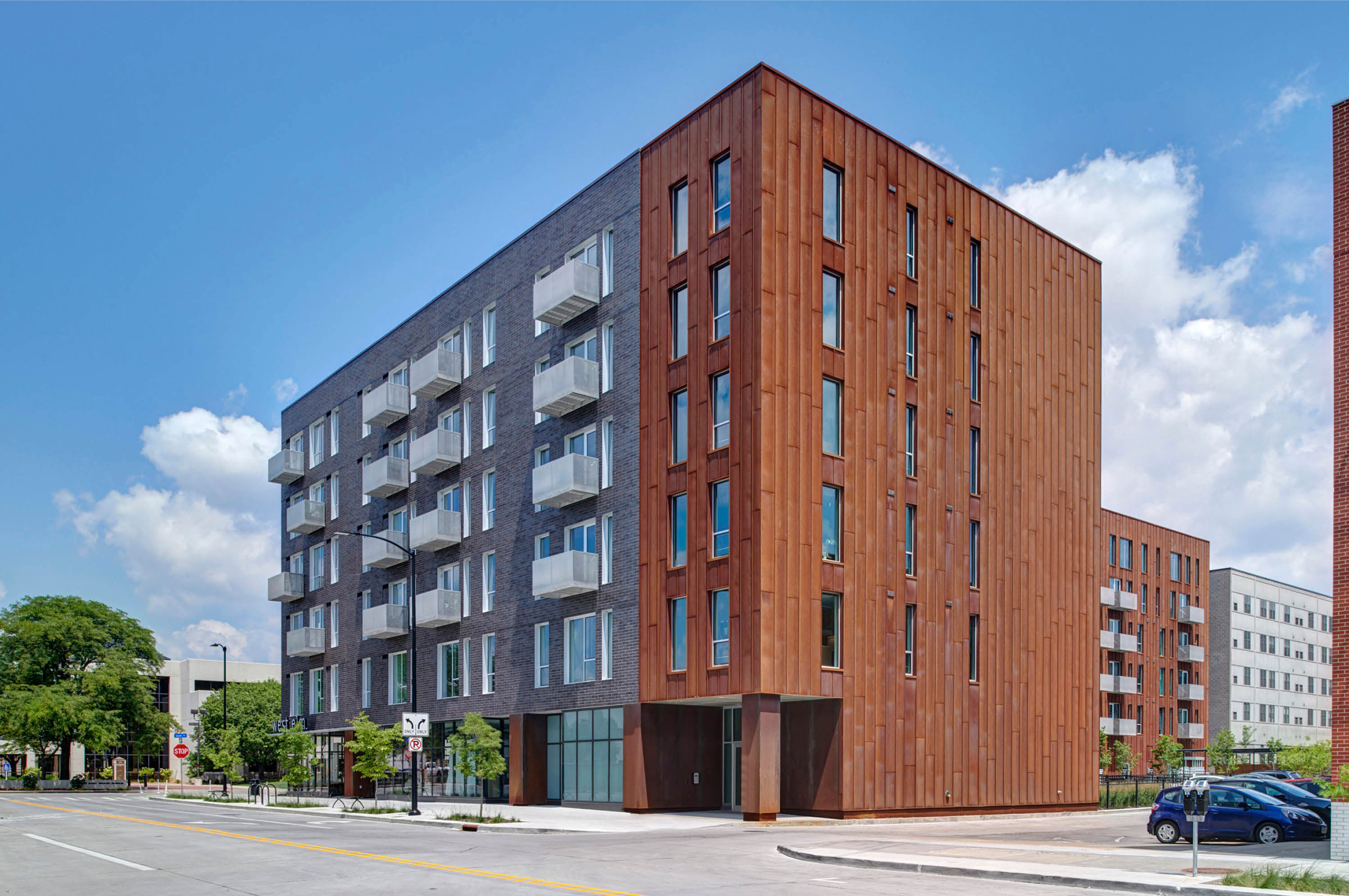 219 E. Grand - Architect Magazine