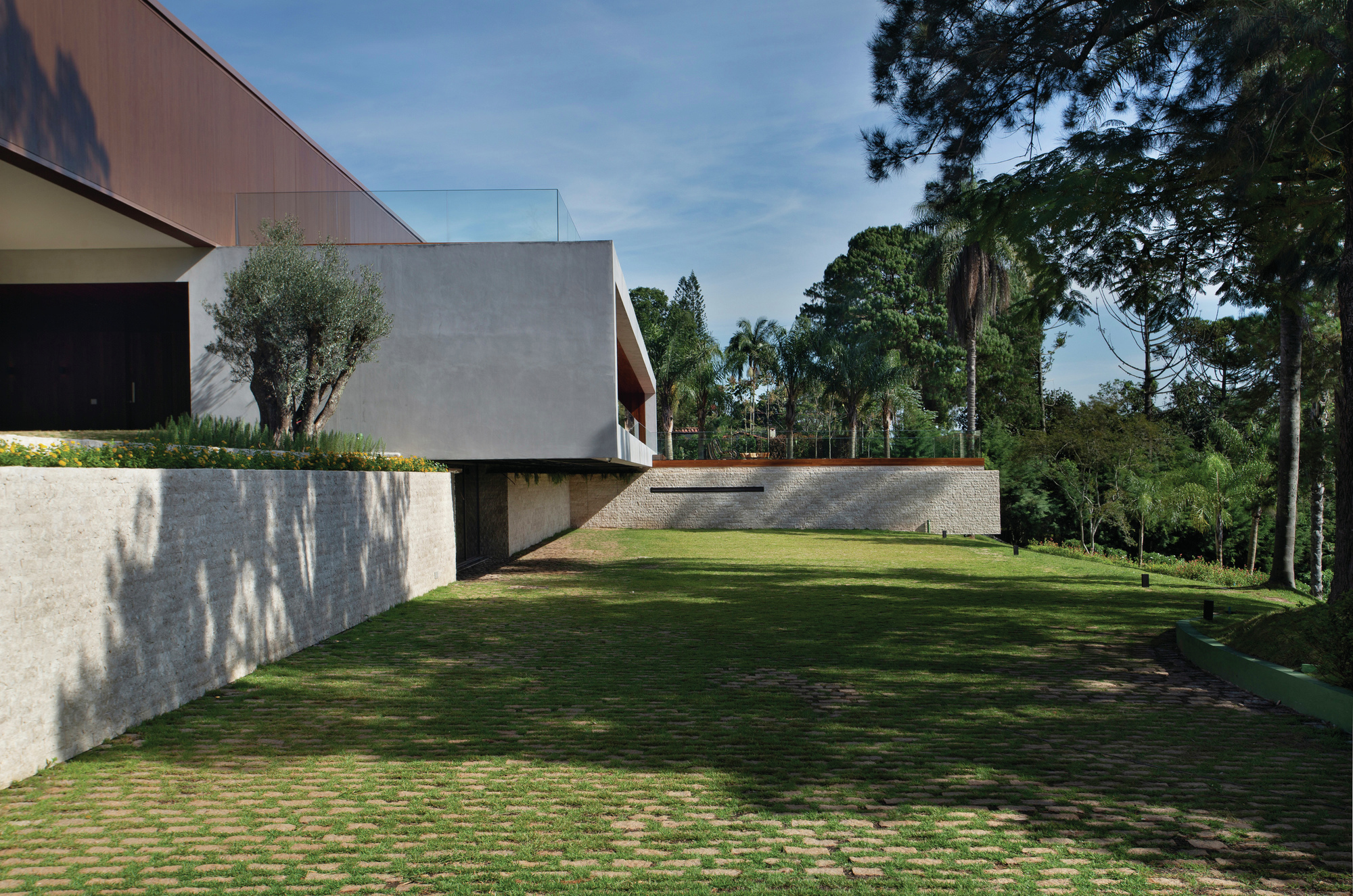 EP House - Architect Magazine