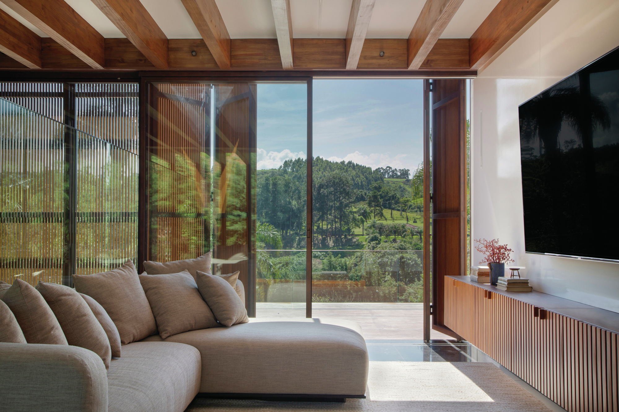 EP House - Architect Magazine
