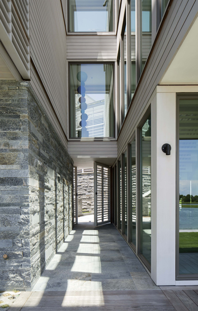 Barrier Island House on Figure Eight Island - Architect Magazine