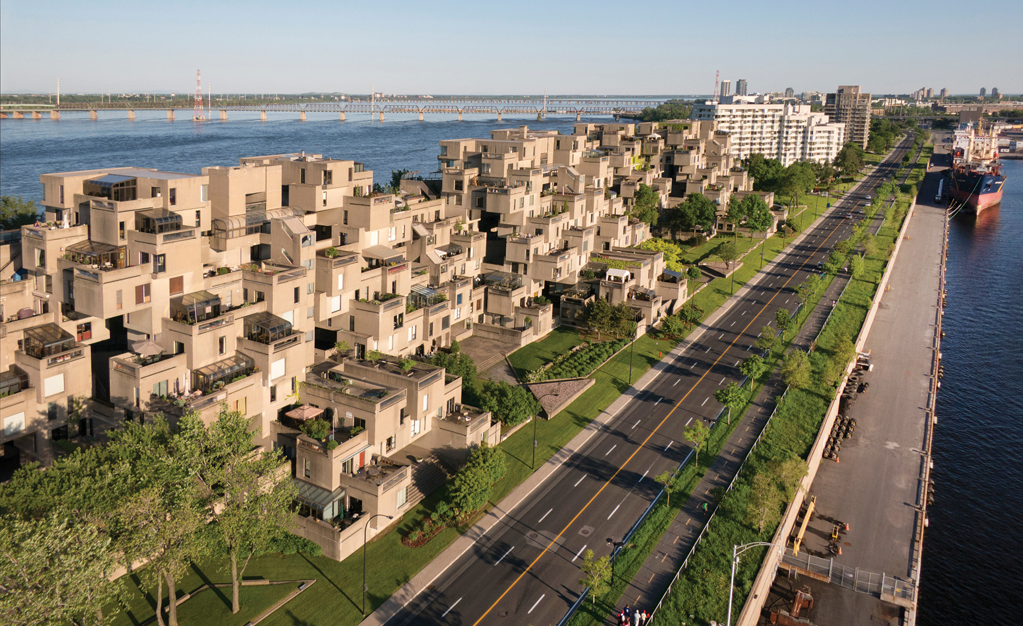 Looking Back at Moshe Safdie’s Philosophy and Influential Works