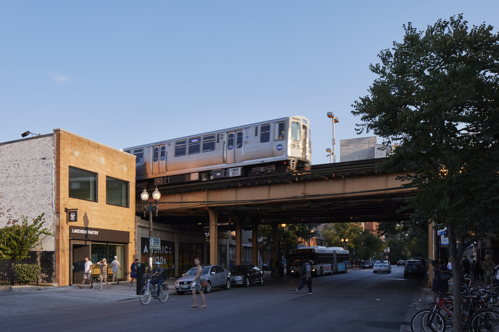 Lakeview Pantry Brings Good Design and Food to Those in Need