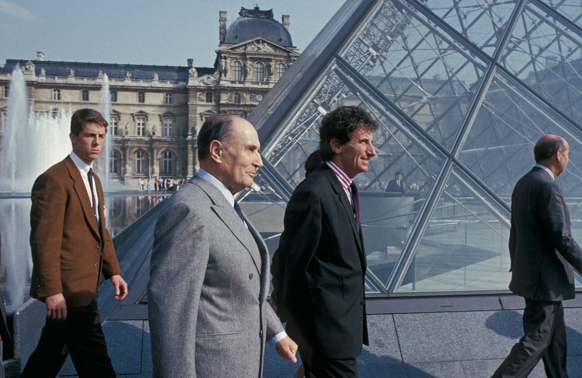 Louvre Pyramid: The Folly that Became a Triumph