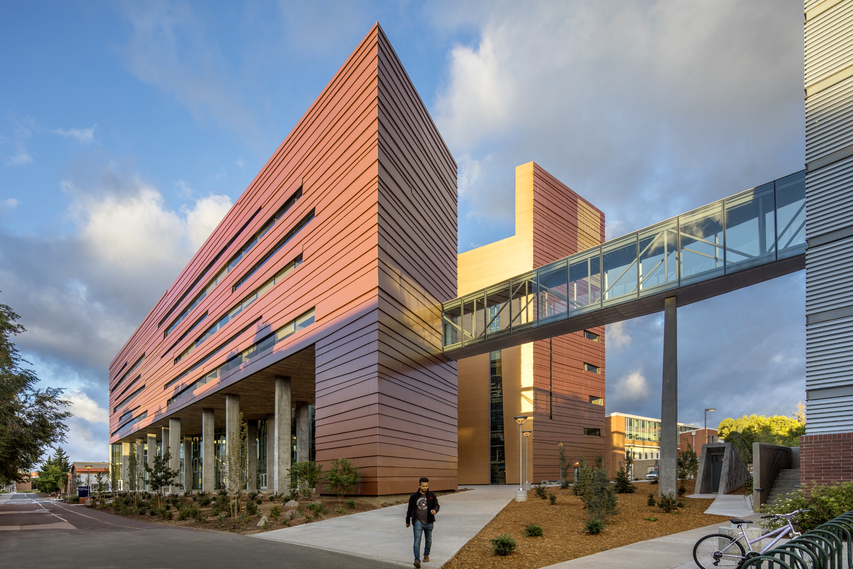 Northern Arizona University Science and Health Building - Architect ...