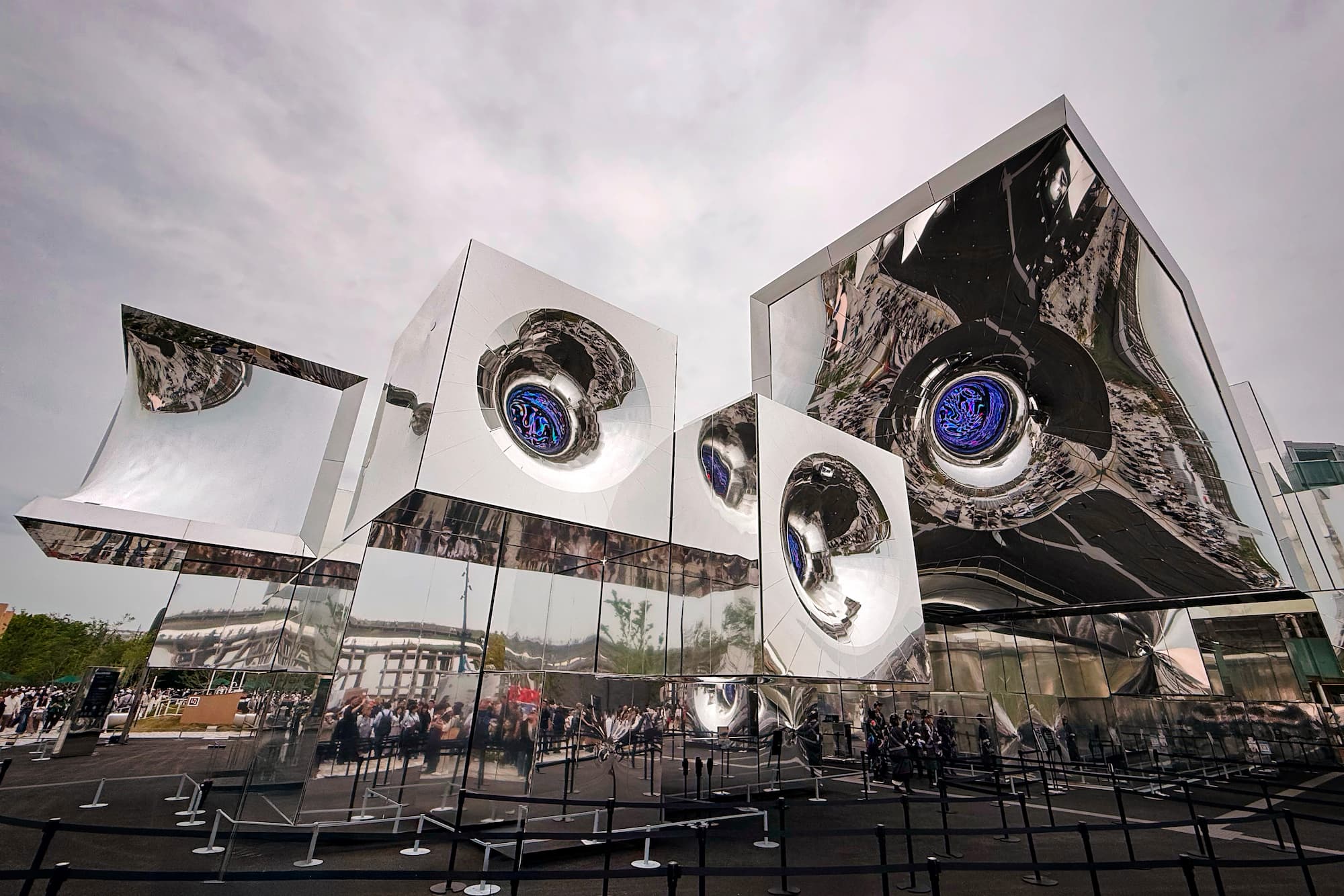 Wood, AI, Crystals, Mirrors: Japan’s Pavilions Break All the Rules at ...