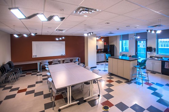 Architectural Lighting: OLEDs in the Spotlight