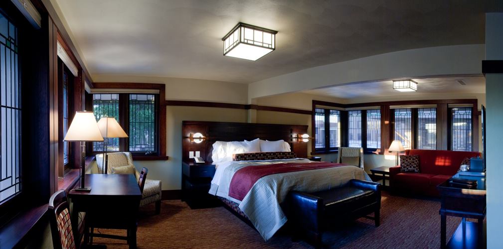 Last Remaining Frank Lloyd Wright Hotel Reopens