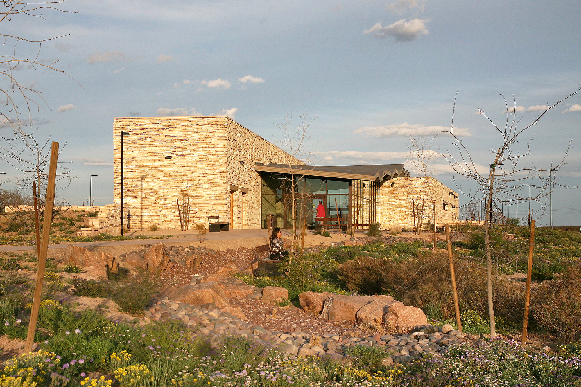 Floating a Faceted Landform Above a West Texas Rest Stop