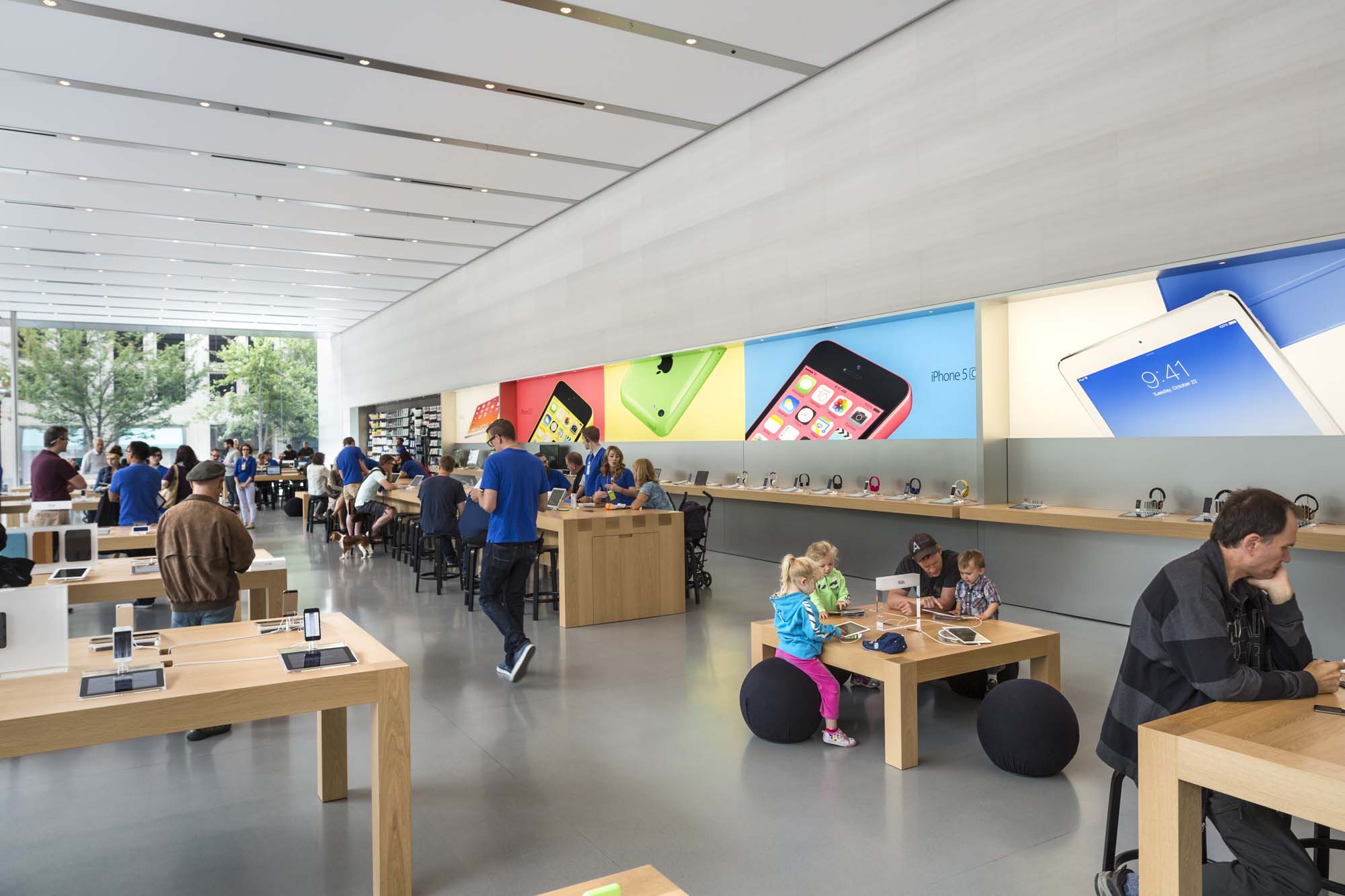Apple Store, Pioneer Place - Architect Magazine