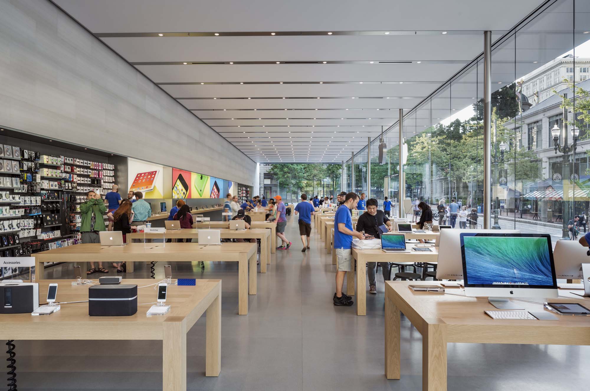 Apple Store, Pioneer Place - Architect Magazine