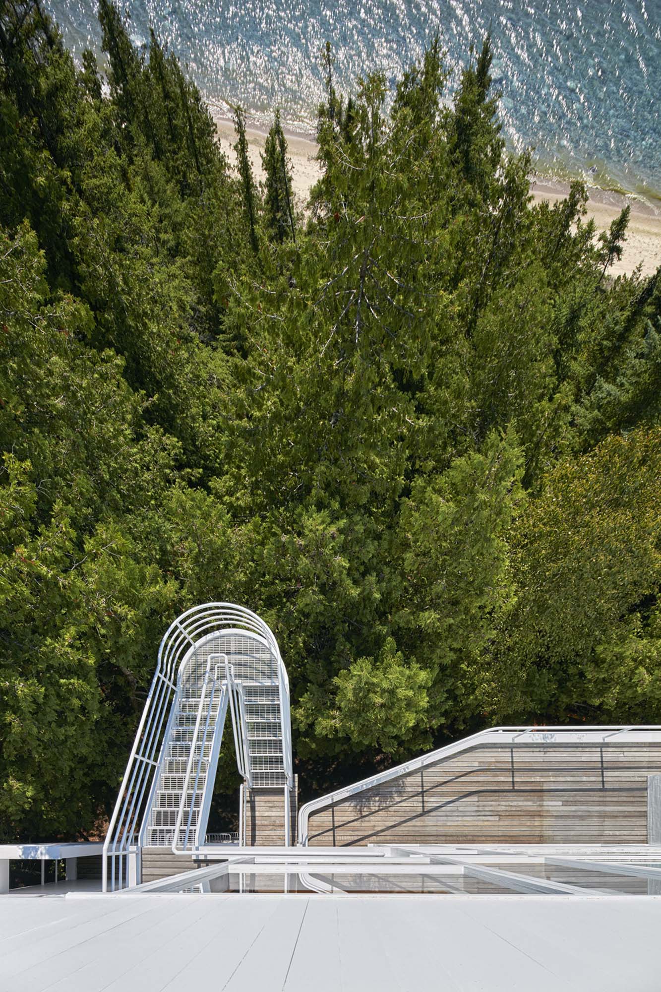 Douglas House - Architect Magazine