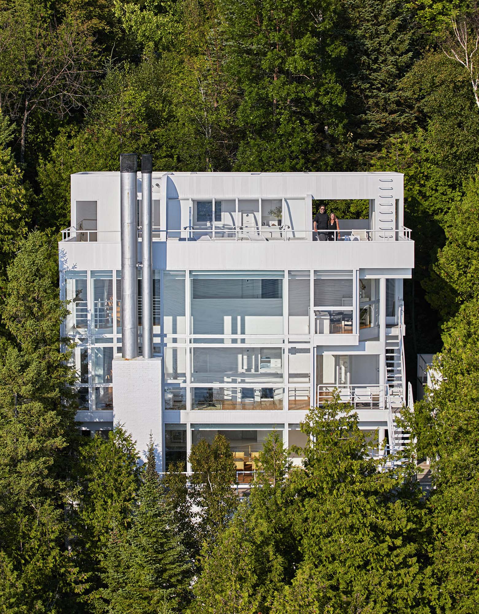 Douglas House - Architect Magazine
