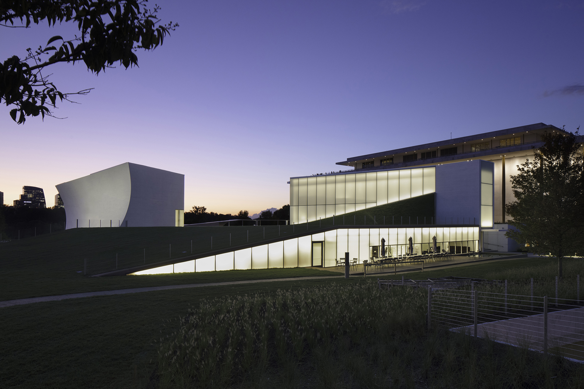 The Reach, by Steven Holl Architects