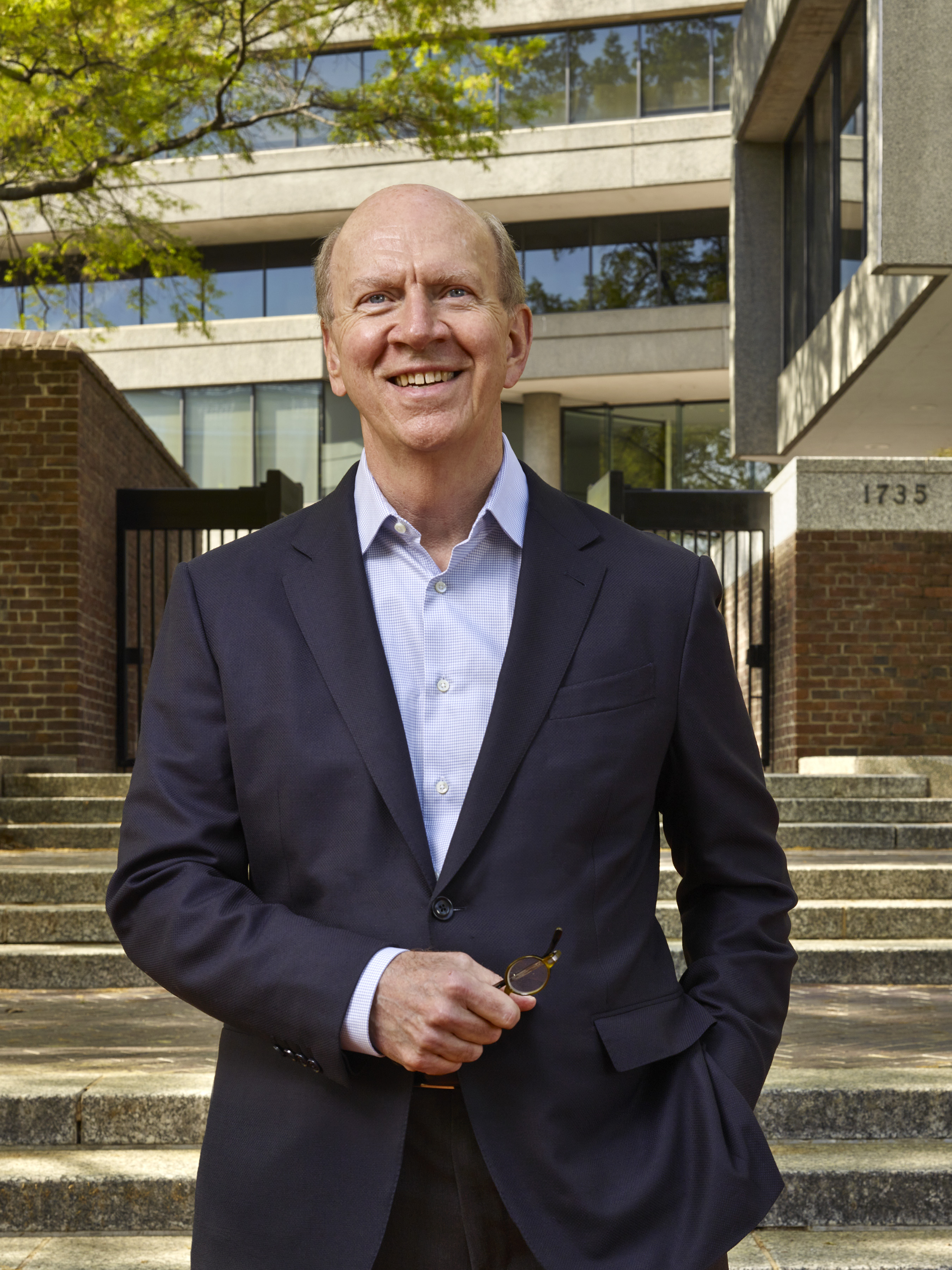 Robert Ivy to Retire from AIA in December