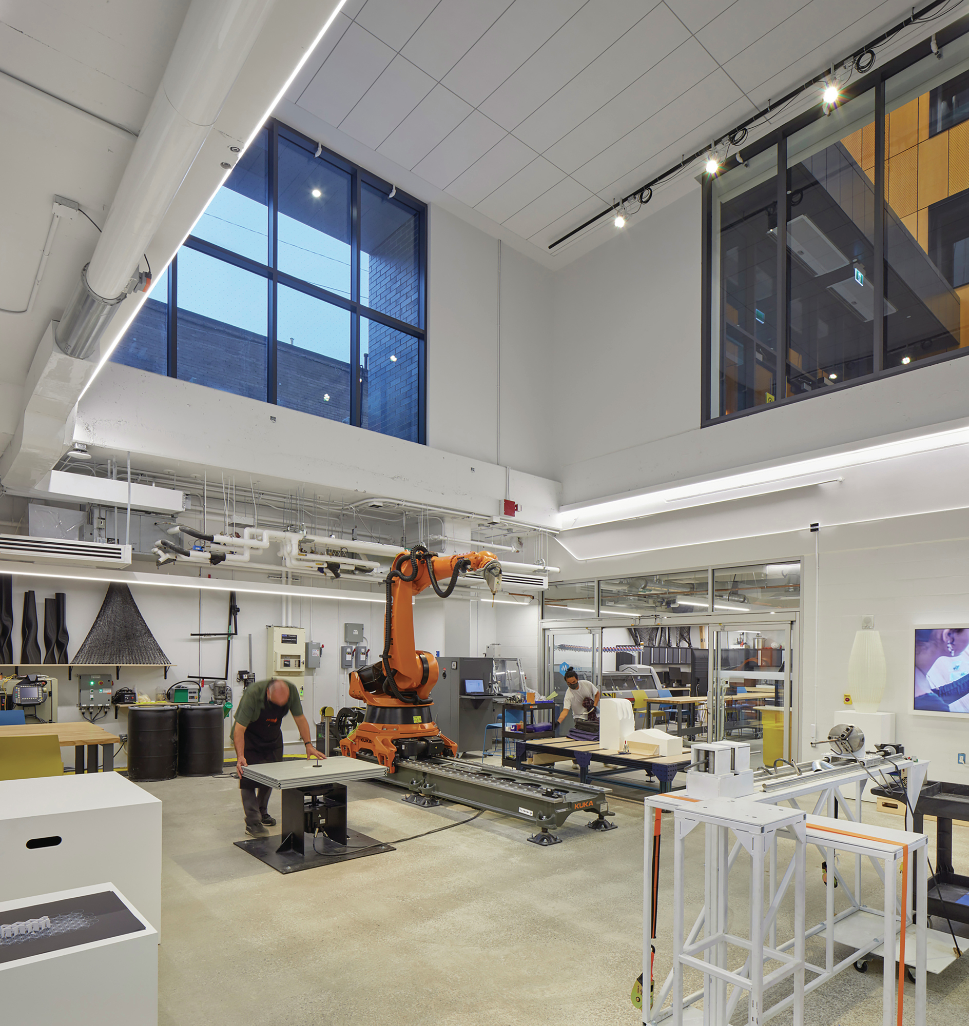 Ryerson University Daphne Cockwell Health Sciences Complex - Architect ...