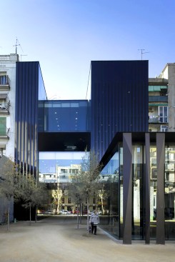 Sant Antoni–Joan Oliver Library - Architect Magazine
