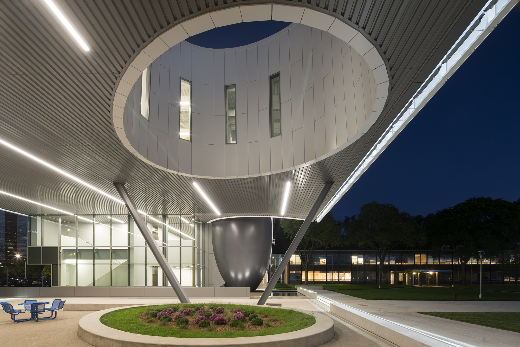 Taubman Complex - Architect Magazine