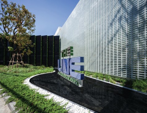 The Glass Fortress - Architect Magazine