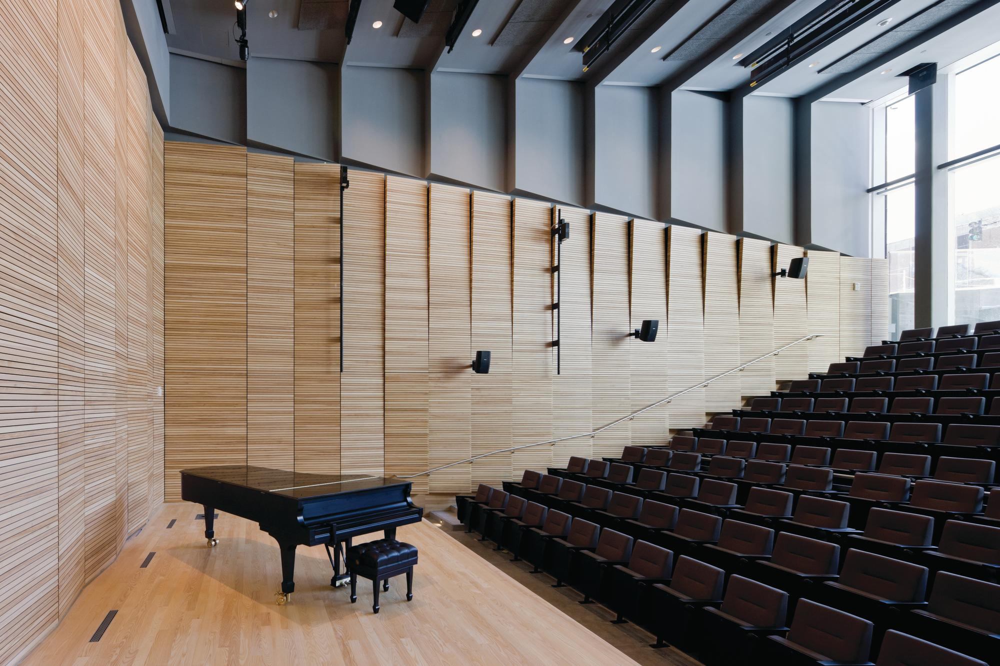 Perry and Marty Granoff Center for the Creative Arts