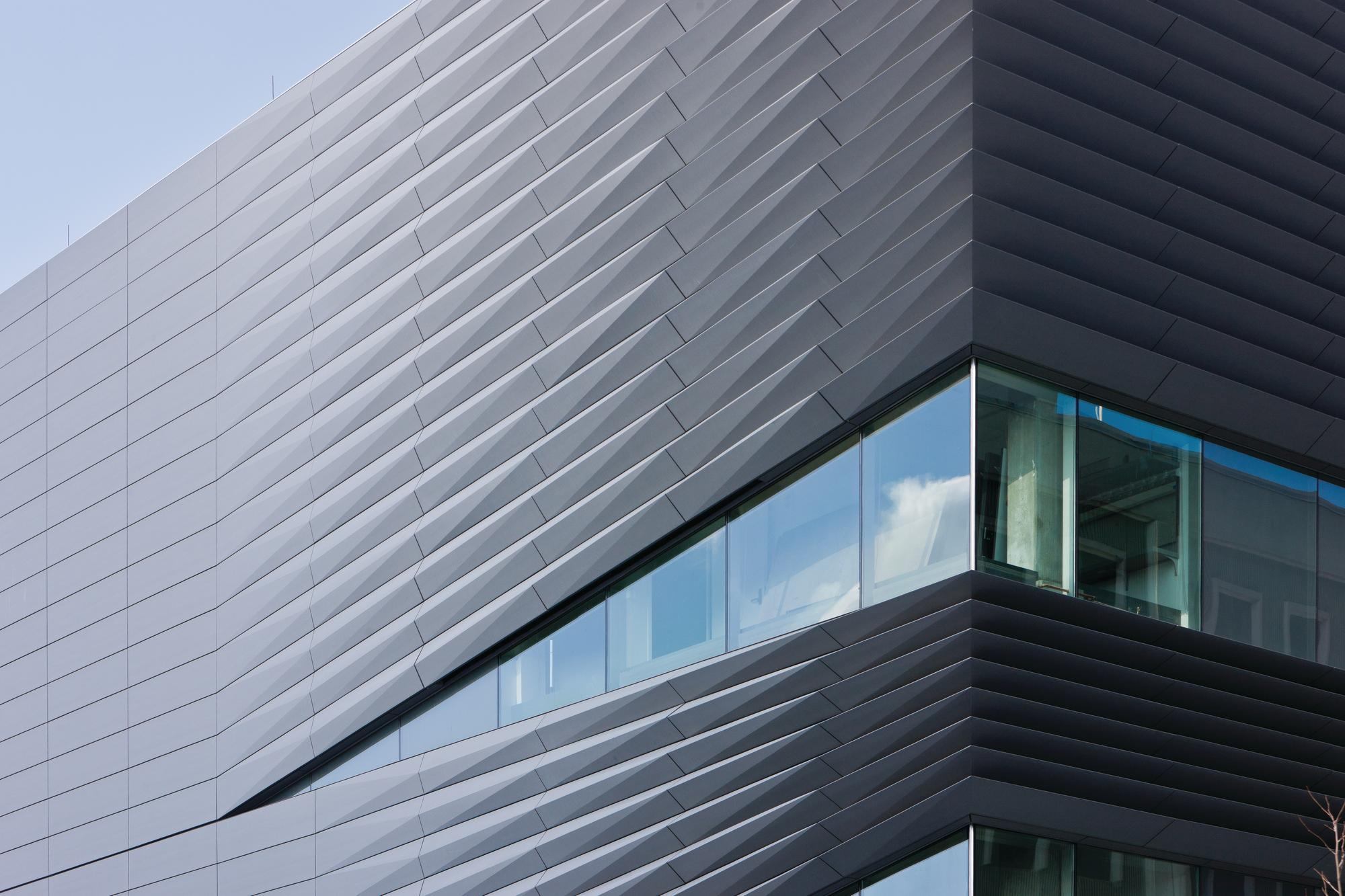 Perry and Marty Granoff Center for the Creative Arts