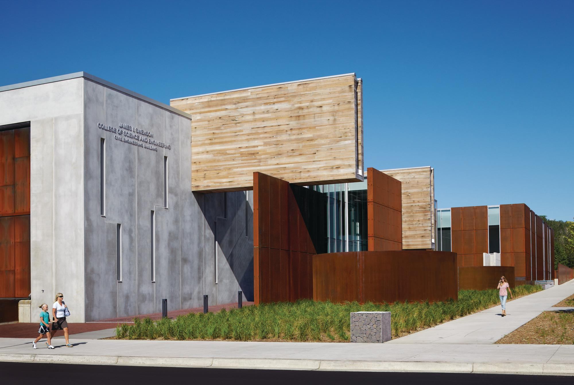 James I. Swenson Civil Engineering Building