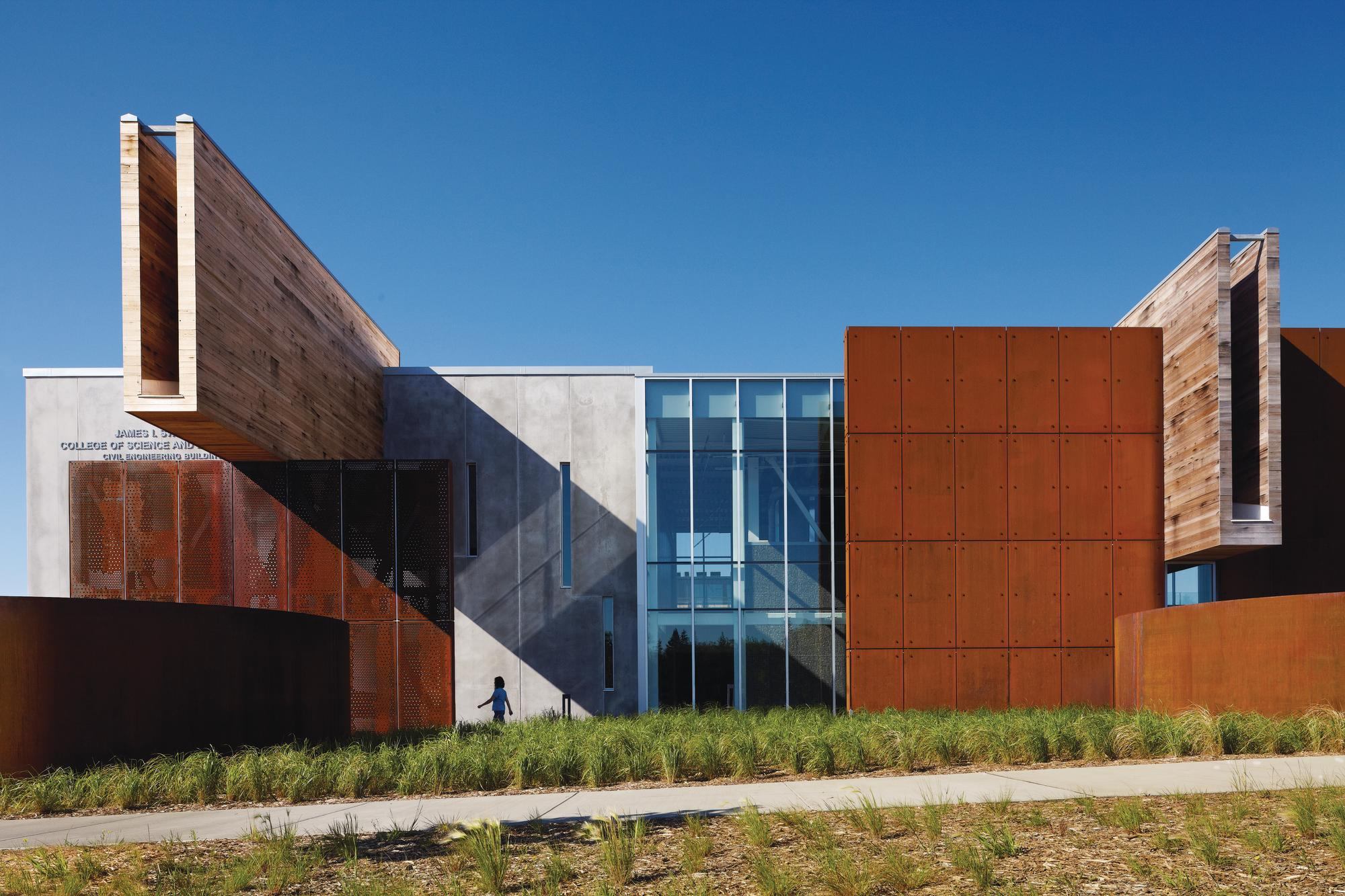 James I. Swenson Civil Engineering Building