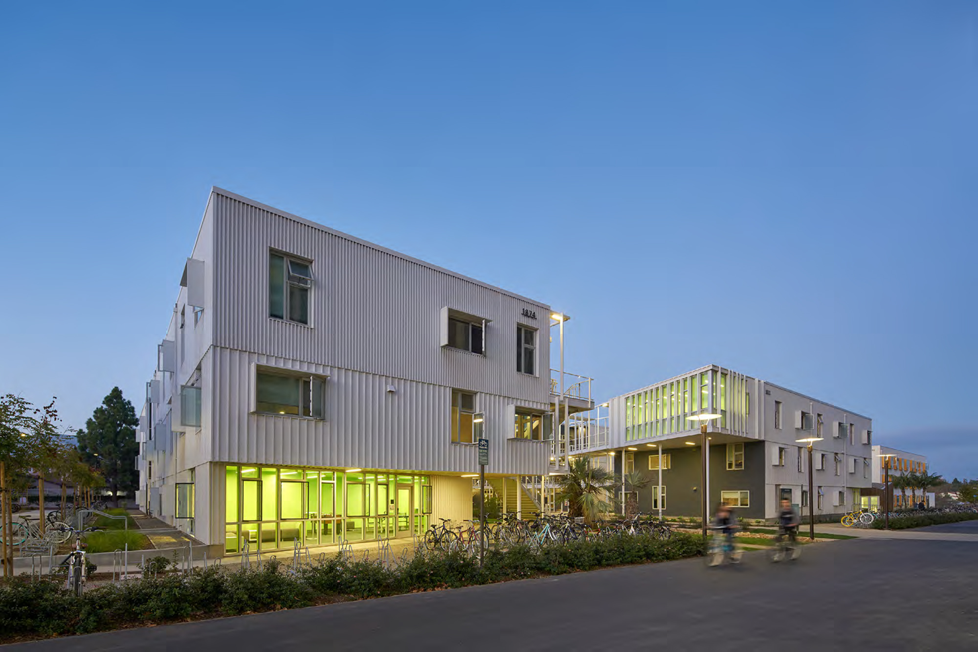 UCSB San Joaquin Student Housing - Architect Magazine