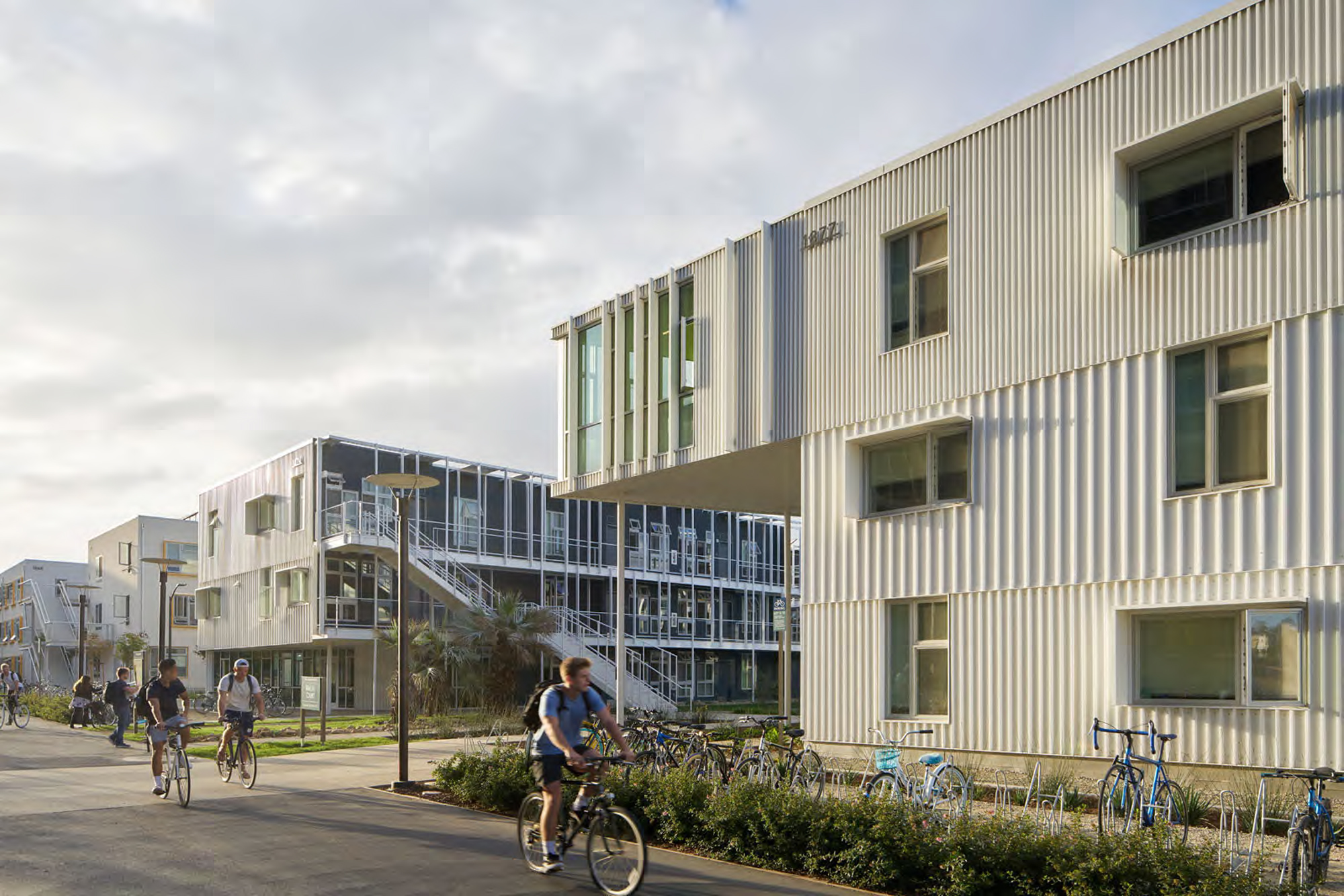UCSB San Joaquin Student Housing - Architect Magazine