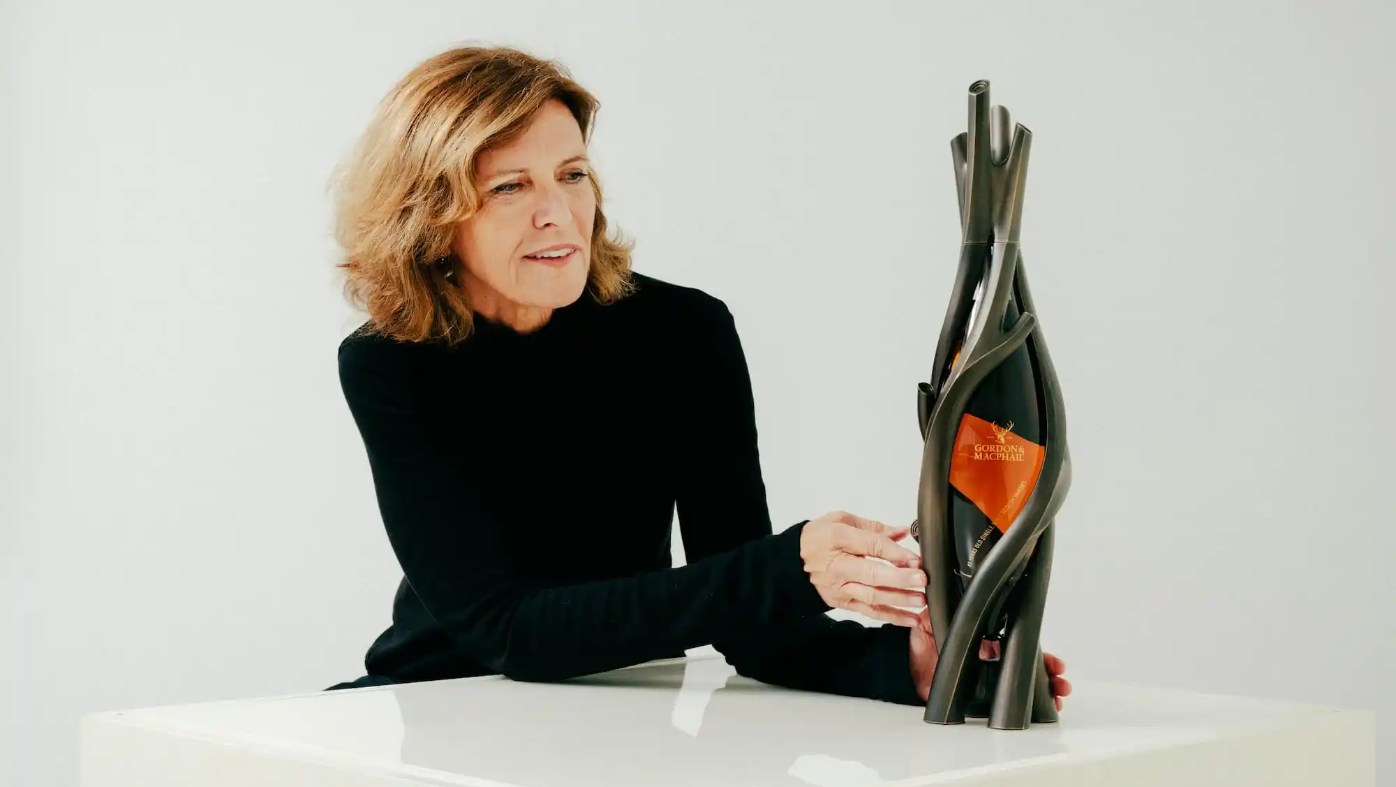 Jeanne Gang Suspends the World’s Oldest Whisky in Bronze - Architect ...