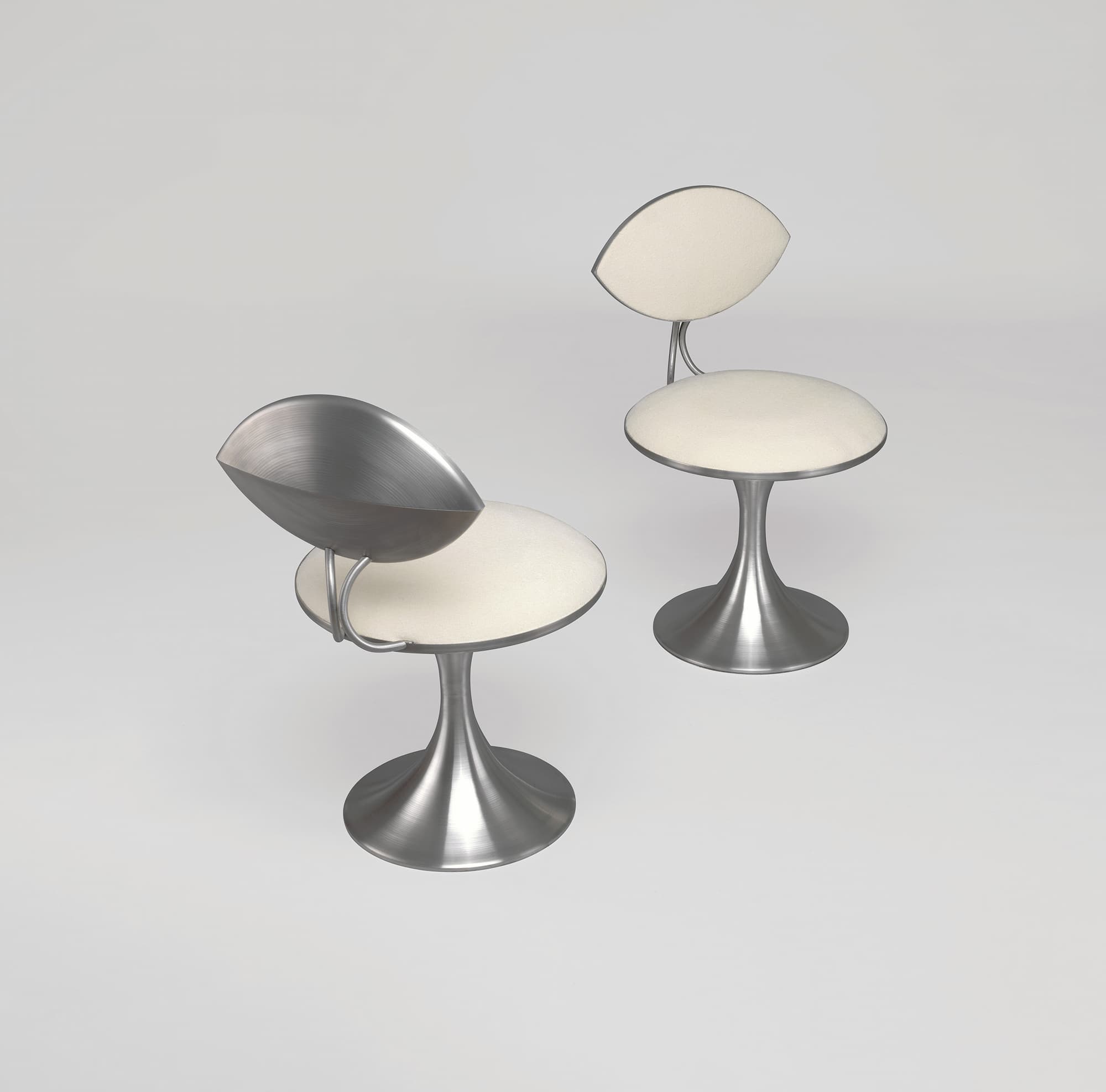 Frank Lloyd Wright’s Radical Chairs: Why Furniture Was Never Secondary ...